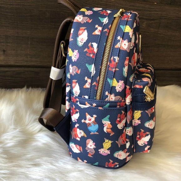 Loungefly | Bags | Loungefly Disney Snow White And The Seven Dwarfs ...